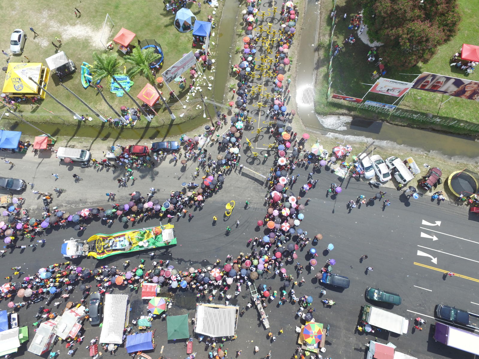 Scenes from the 50th Costume Float Parade – DPI Guyana
