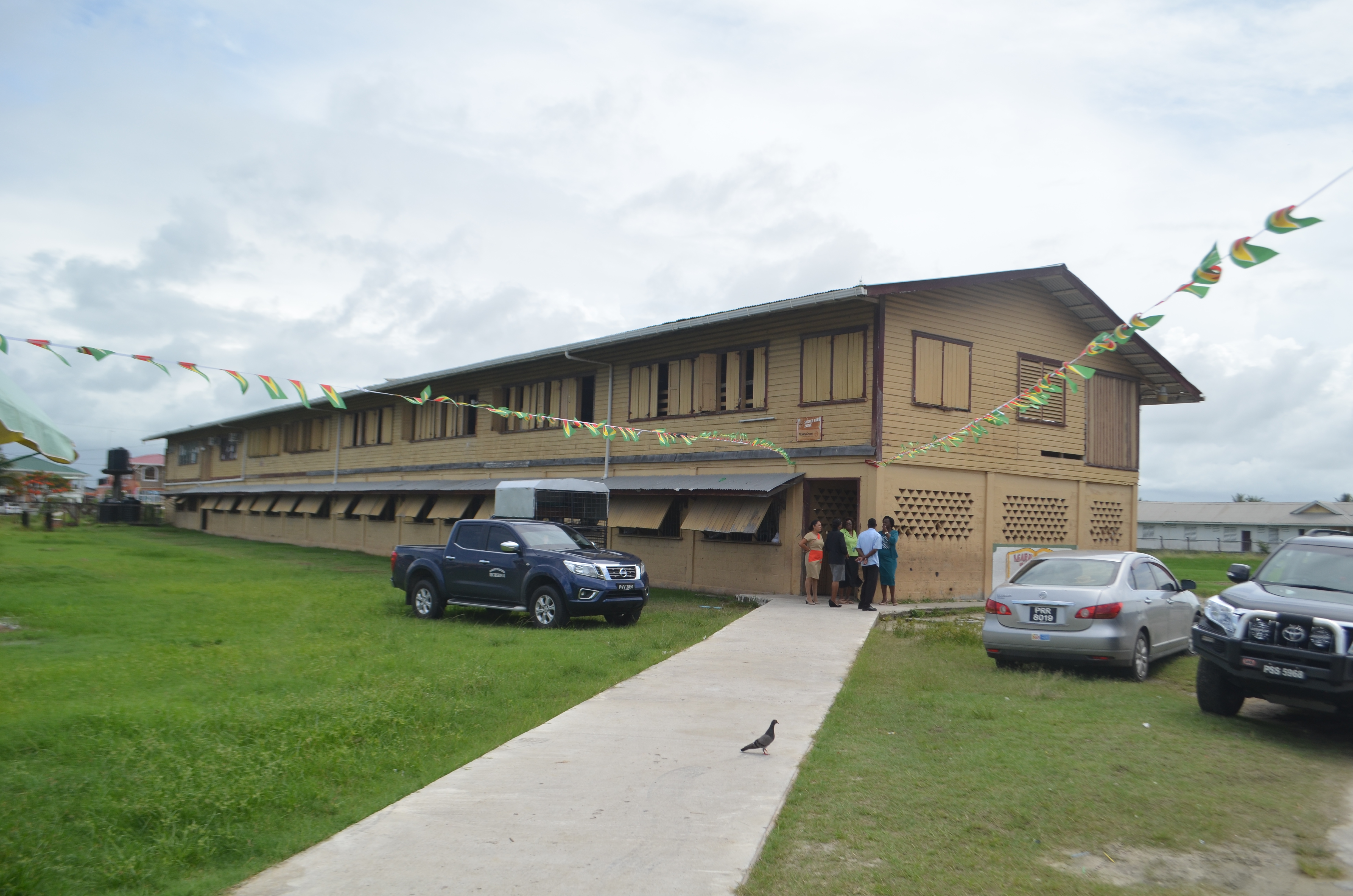 Education Minister visits Mon Repos Primary – assesses physical ...