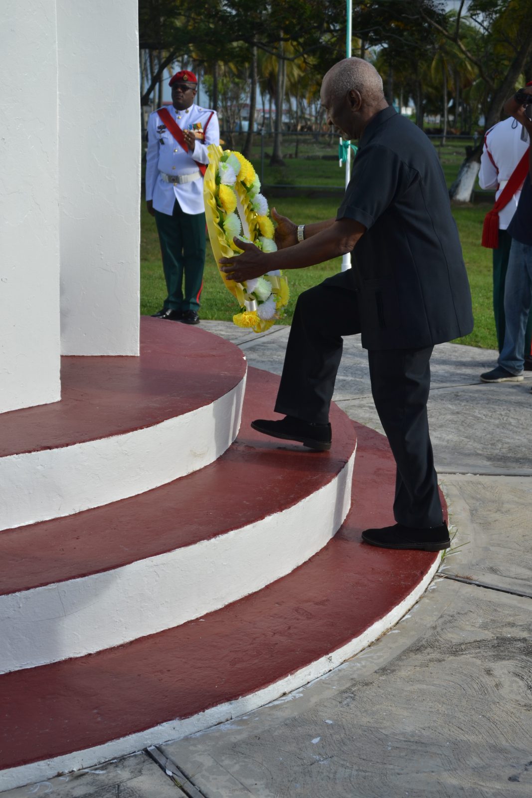 Min Scott and others celebrate the sacrifice of Enmore Five ...