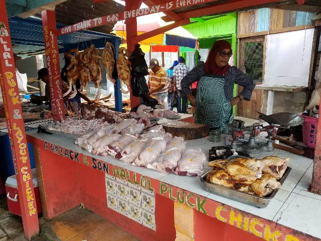 Parika comes alive on Sundays – Department of Public Information, Guyana