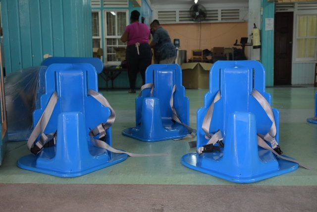Tumble Form chairs for mothers of babies with microcephaly – Department ...