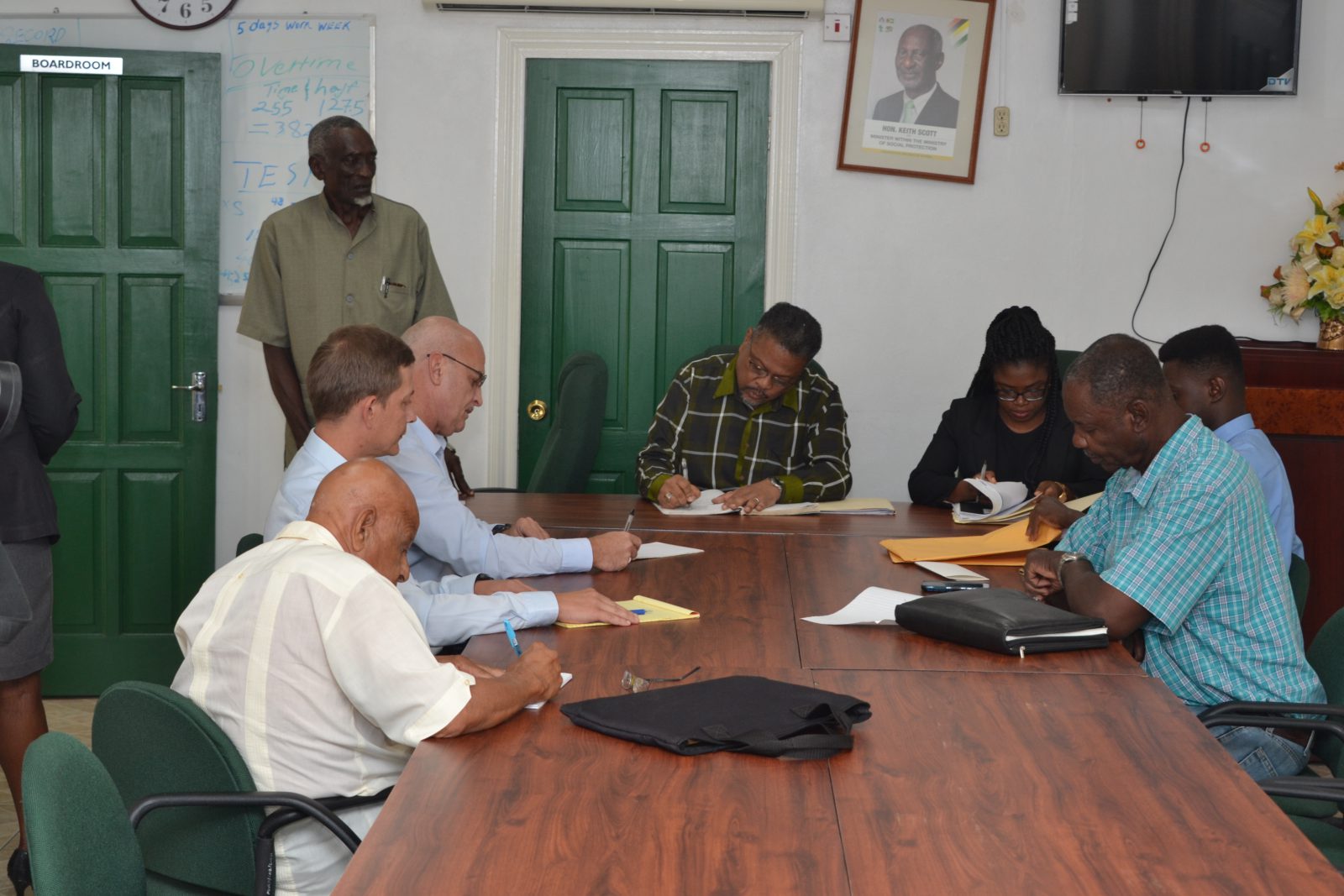 RUSAL recognises union, to begin talks this week – DPI Guyana