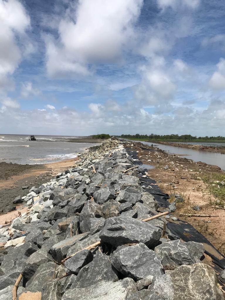 Govt working to rectify Mahaicony sea defence breach – Department of ...