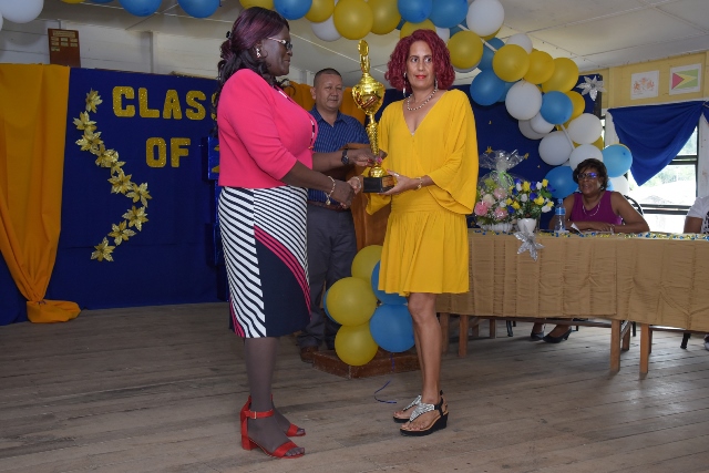 Vreed-en Hoop Sec. 2019 graduates encouraged to aspire to greatness ...